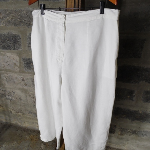 Tweeds | Pants & Jumpsuits | Tweeds White Linen Cropped Capri Pants ...